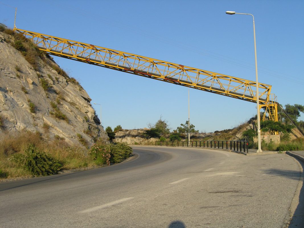 Η περιμετρική οδός της Καβάλας και το Μετρό Θεσσαλονίκης, είναι το ίδιο ...